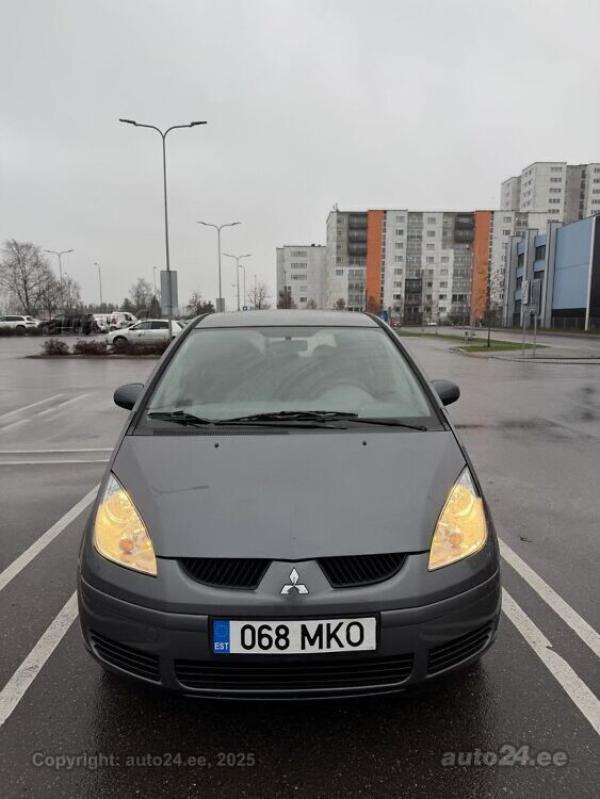Grey Mitsubishi Colt 2007 in Tallinn, with an engine capacity of 1.50 L and mileage of 84 thousand km for 1999 €, photo 2 on AUTOMOTO.COM.LV