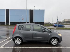 Pelēks Mitsubishi Colt 2007 Tallina, ar dzinēja tilpumu 1.50 L un nobraukumu 84 tūkst. km par 1999 €, foto 4 vietnē AUTOMOTO.COM.LV