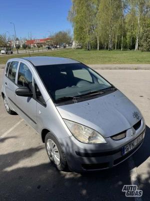 Mitsubishi Colt 2004 in Palanga, with an engine capacity of 1.10 L and mileage of 190 thousand km for 999 €, photo 4 on AUTOMOTO.COM.LV
