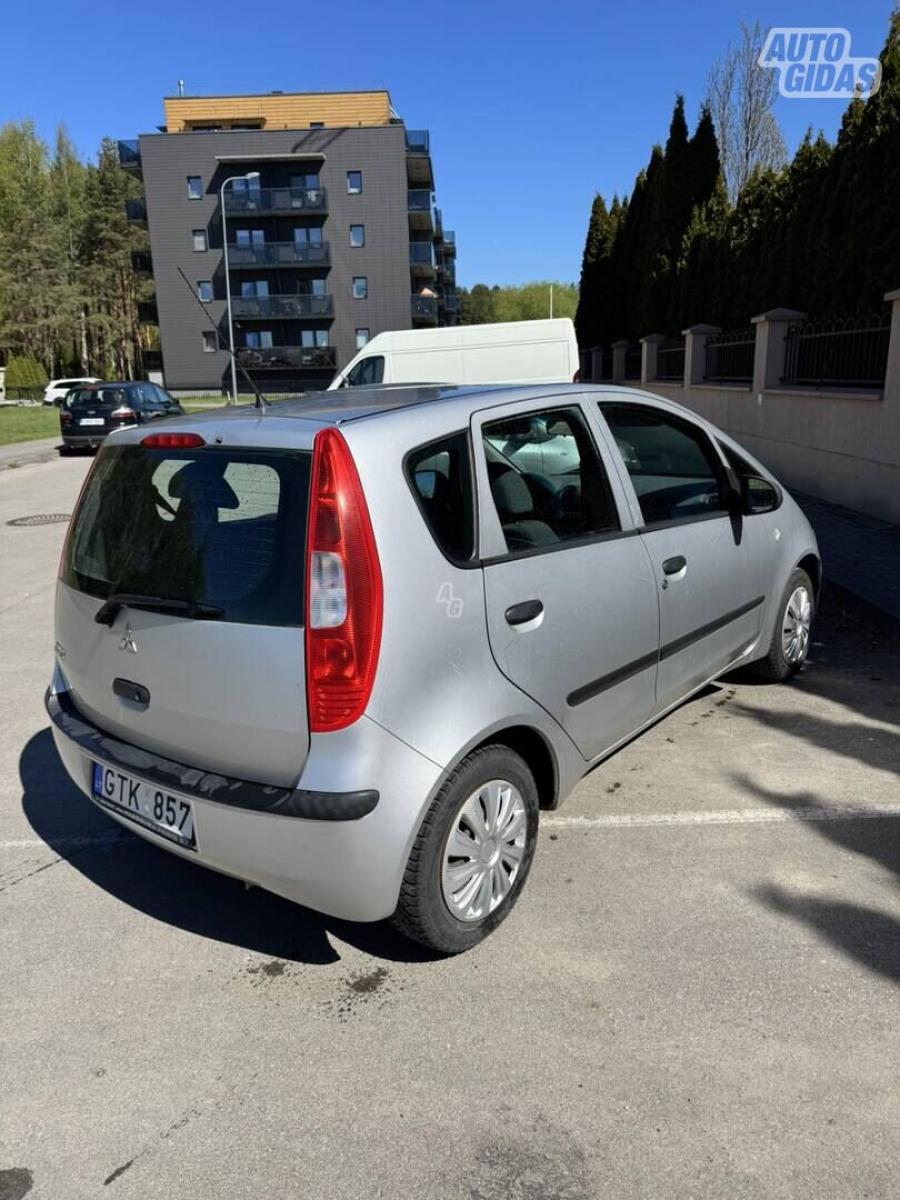 Mitsubishi Colt 2004 in Palanga, with an engine capacity of 1.10 L and mileage of 190 thousand km for 999 €, photo 5 on AUTOMOTO.COM.LV