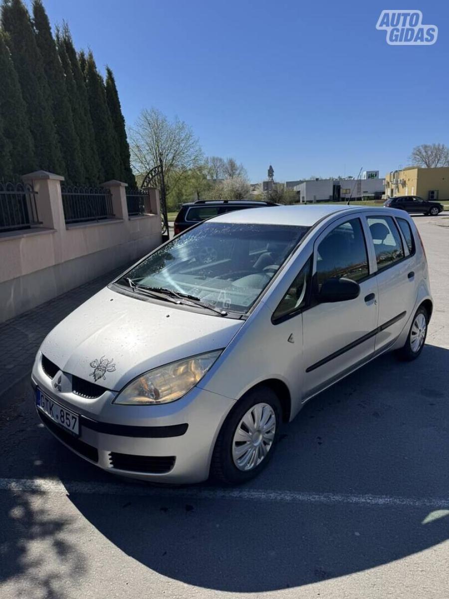 Mitsubishi Colt 2004 in Palanga, with an engine capacity of 1.10 L and mileage of 190 thousand km for 999 €, photo 6 on AUTOMOTO.COM.LV