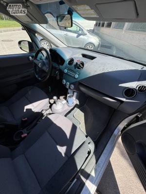Mitsubishi Colt 2004 in Palanga, with an engine capacity of 1.10 L and mileage of 190 thousand km for 999 €, photo 8 on AUTOMOTO.COM.LV