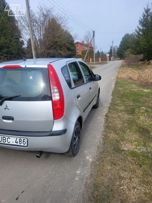 Mitsubishi Colt 2004 Panevēža, ar dzinēja tilpumu 1.30 L un nobraukumu 256 tūkst. km par 760 €, foto 6 vietnē AUTOMOTO.COM.LV