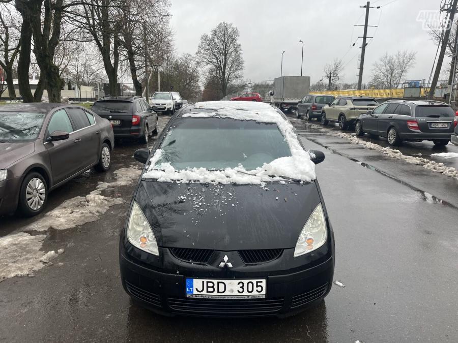 Mitsubishi Colt 2005 Viļņa, ar dzinēja tilpumu 1.30 L un nobraukumu 221 tūkst. km par 300 €, foto 1 vietnē AUTOMOTO.COM.LV