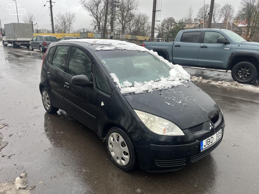 Mitsubishi Colt 2005 Viļņa, ar dzinēja tilpumu 1.30 L un nobraukumu 221 tūkst. km par 300 €, foto 3 vietnē AUTOMOTO.COM.LV