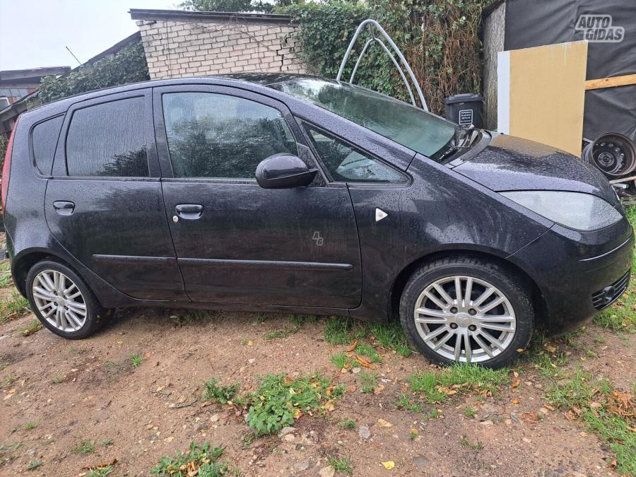Мицубиси Кольт 2005 в Радвилишкис, объемом двигателя 1.30 л и пробегом 230 тыс. км за 400 €, фото 3 на AUTOMOTO.COM.LV