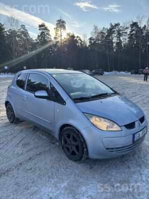 Mitsubishi Colt 2006 Rīga, ar dzinēja tilpumu 1.30 L un nobraukumu 154 tūkst. km par 1400 €, foto 3 vietnē AUTOMOTO.COM.LV