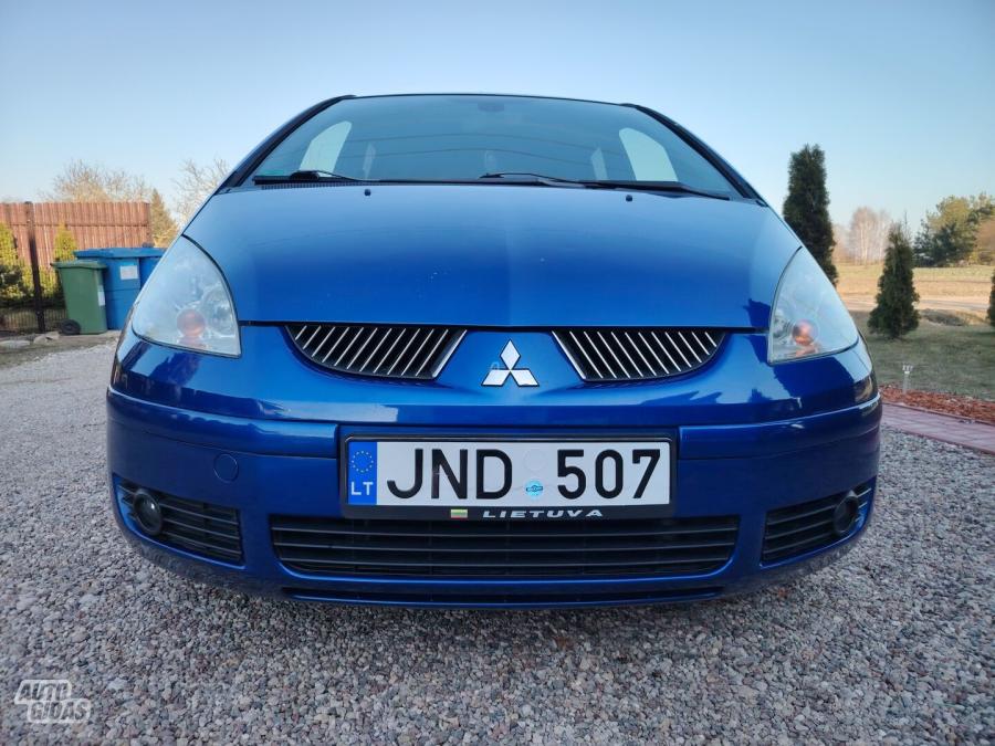 Mitsubishi Colt 2006 in Marijampole, with an engine capacity of 1.10 L and mileage of 260 thousand km for 850 €, photo 3 on AUTOMOTO.COM.LV