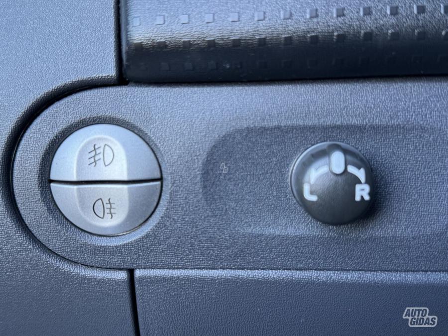Mitsubishi Colt 2006 Kauņa, ar dzinēja tilpumu 1.30 L un nobraukumu 193 tūkst. km par 2100 €, foto 17 vietnē AUTOMOTO.COM.LV