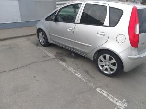 Mitsubishi Colt 2007 in Vilnius, with an engine capacity of 1.50 L and mileage of 295 thousand km for 725 €, photo 5 on AUTOMOTO.COM.LV