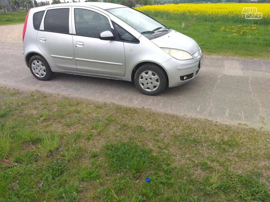 Mitsubishi Colt 2007 in Vilnius, with an engine capacity of 1.50 L and mileage of 236 thousand km for 430 €, photo 5 on AUTOMOTO.COM.LV