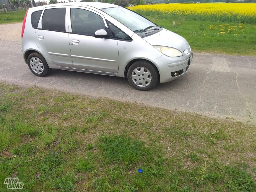 Mitsubishi Colt 2007 in Vilnius, with an engine capacity of 1.50 L and mileage of 259 thousand km for 430 €, photo 4 on AUTOMOTO.COM.LV