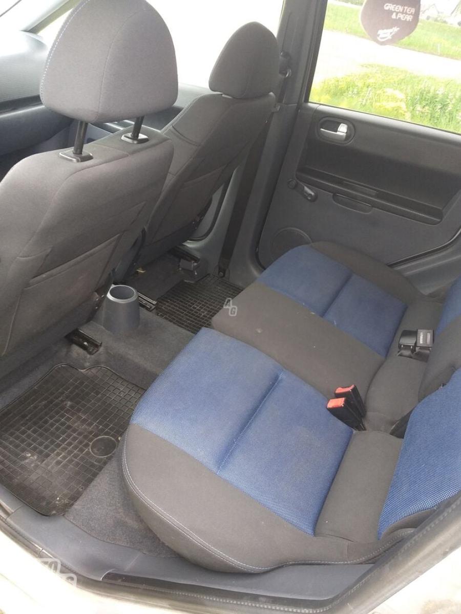Mitsubishi Colt 2007 in Vilnius, with an engine capacity of 1.50 L and mileage of 259 thousand km for 430 €, photo 6 on AUTOMOTO.COM.LV