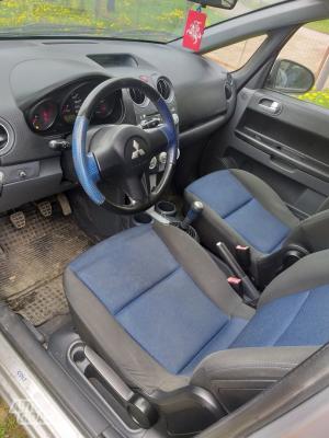 Mitsubishi Colt 2007 in Vilnius, with an engine capacity of 1.50 L and mileage of 259 thousand km for 430 €, photo 7 on AUTOMOTO.COM.LV
