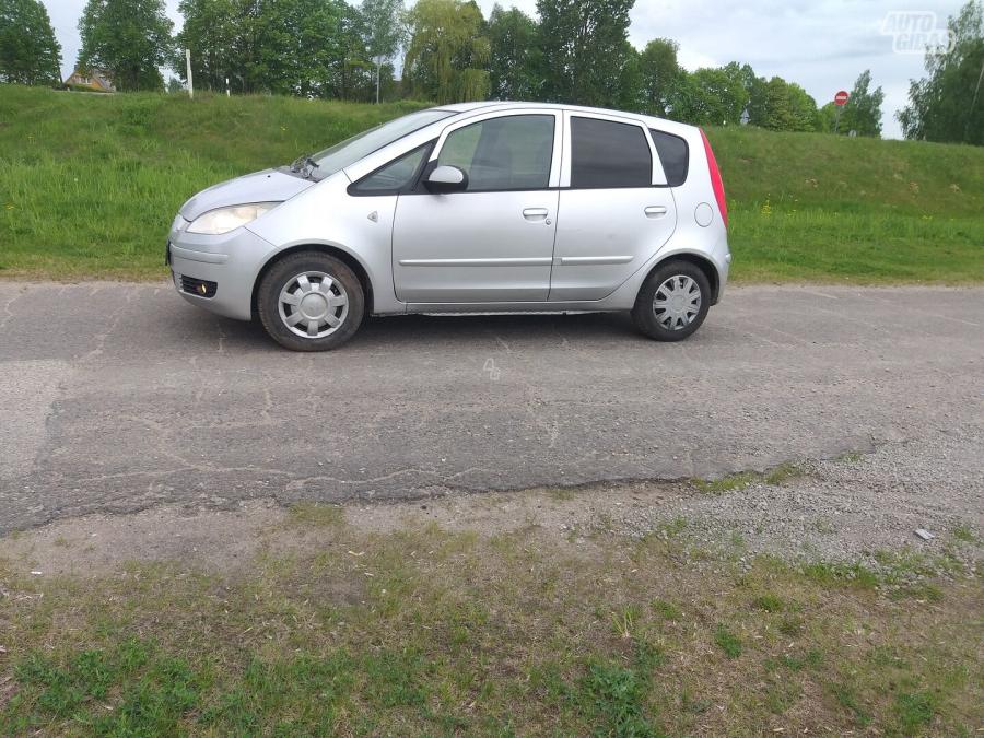 Mitsubishi Colt 2007 in Vilnius, with an engine capacity of 1.50 L and mileage of 253 thousand km for 430 €, photo 5 on AUTOMOTO.COM.LV