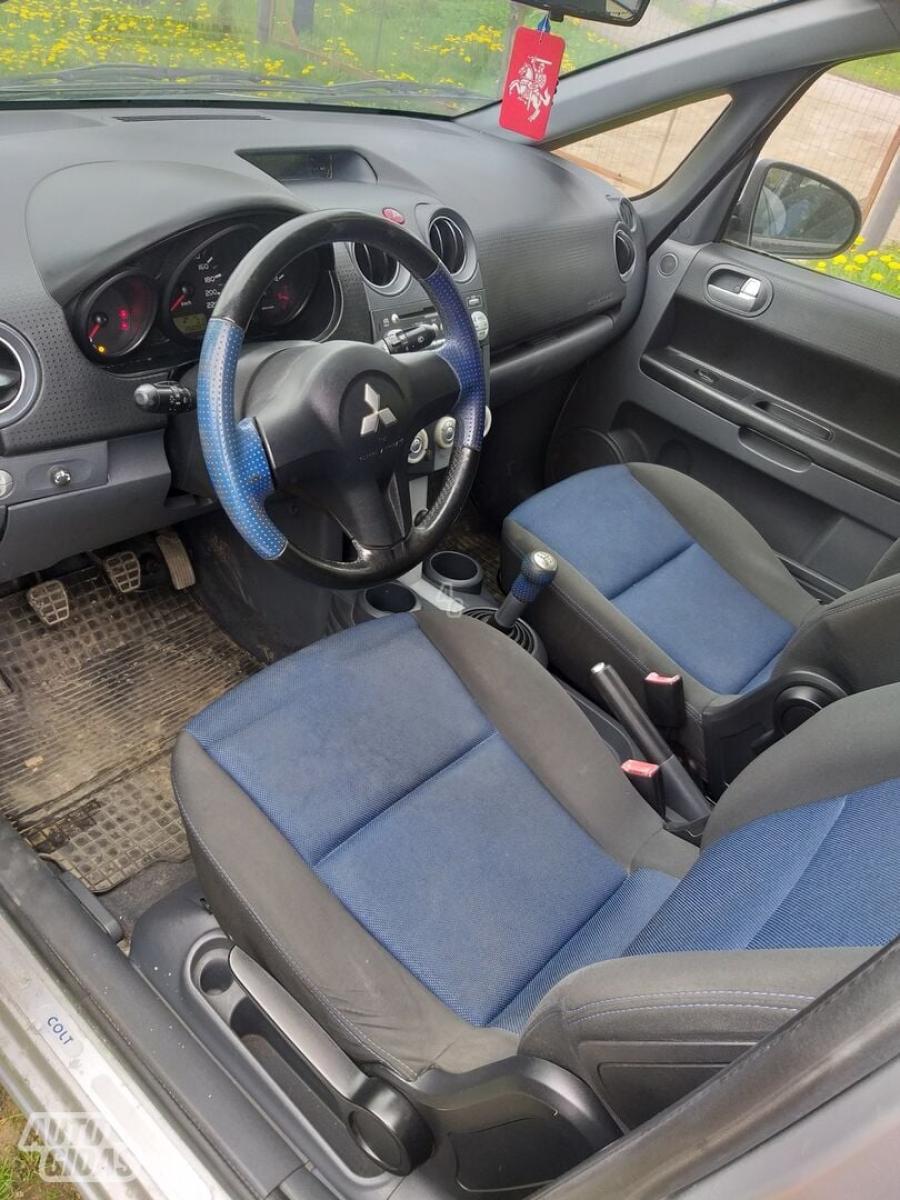 Mitsubishi Colt 2007 in Vilnius, with an engine capacity of 1.50 L and mileage of 253 thousand km for 430 €, photo 7 on AUTOMOTO.COM.LV