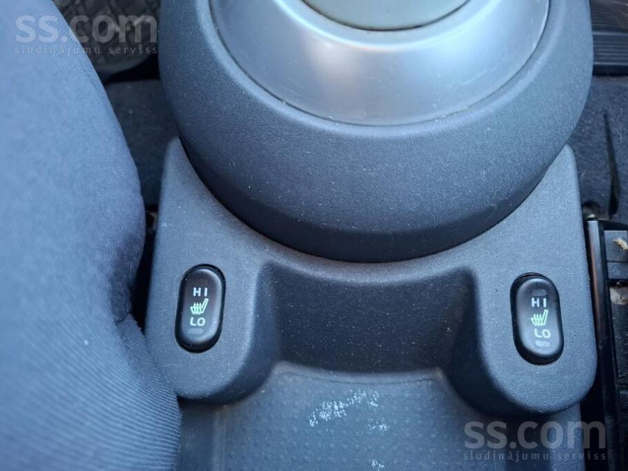 Mitsubishi Colt 2007 in Riga, with an engine capacity of 1.30 L and mileage of 136 thousand km for 1800 €, photo 10 on AUTOMOTO.COM.LV