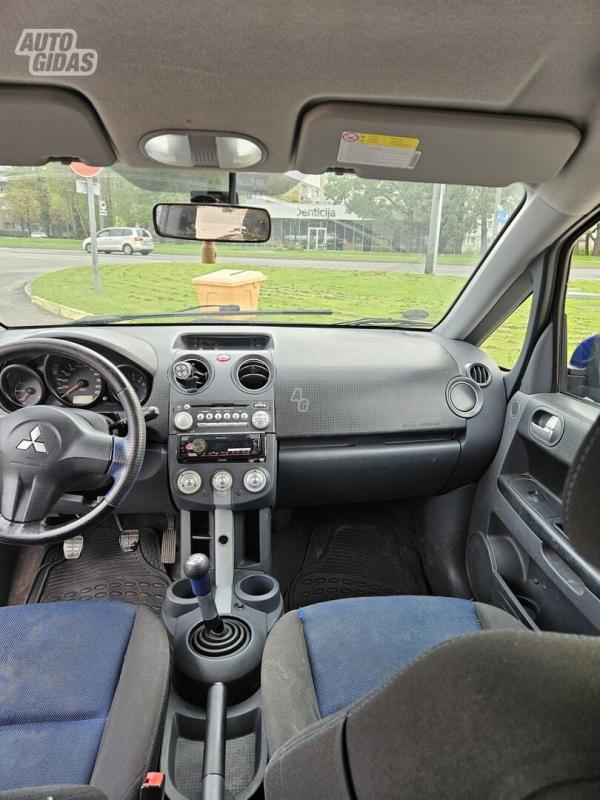 Mitsubishi Colt 2007 in Kaunas, with an engine capacity of 1.30 L and mileage of 326 thousand km for 500 €, photo 7 on AUTOMOTO.COM.LV