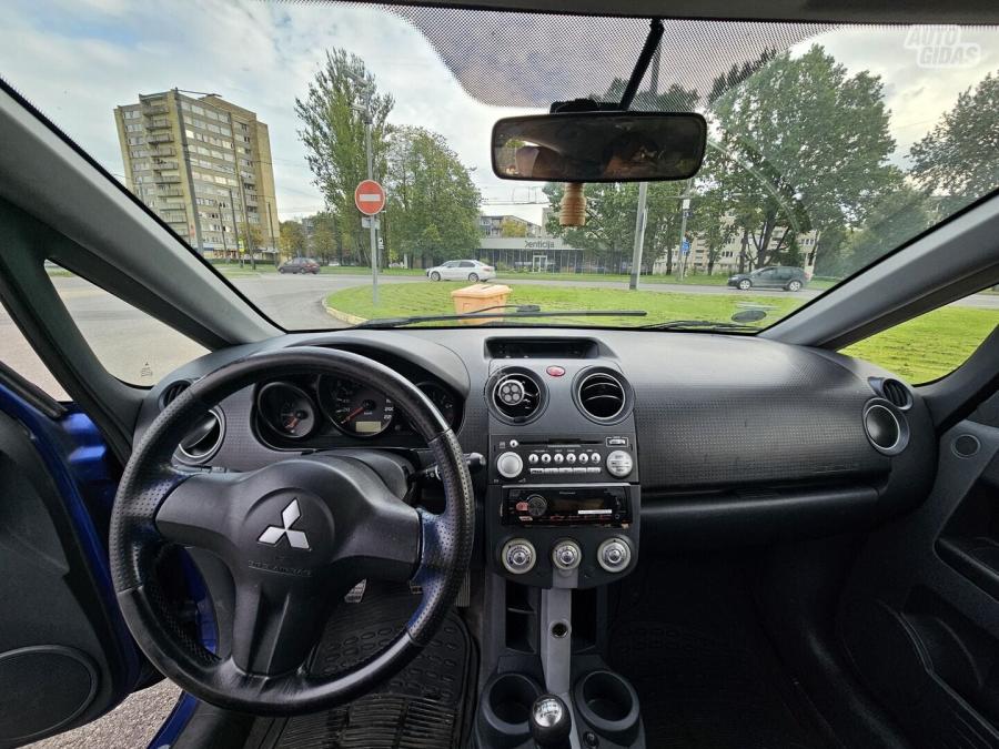 Mitsubishi Colt 2007 in Kaunas, with an engine capacity of 1.30 L and mileage of 326 thousand km for 500 €, photo 8 on AUTOMOTO.COM.LV