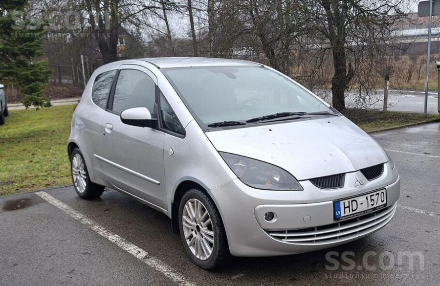 Mitsubishi Colt 2008 in Riga, with an engine capacity of 1.30 L and mileage of 253 thousand km for 1400 €, photo 8 on AUTOMOTO.COM.LV