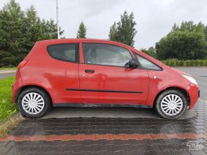 Mitsubishi Colt 2008 in Vilnius, with an engine capacity of 1.30 L and mileage of 203 thousand km for 850 €, photo 3 on AUTOMOTO.COM.LV
