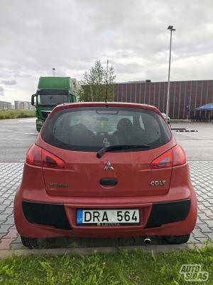Mitsubishi Colt 2008 in Vilnius, with an engine capacity of 1.30 L and mileage of 203 thousand km for 850 €, photo 4 on AUTOMOTO.COM.LV