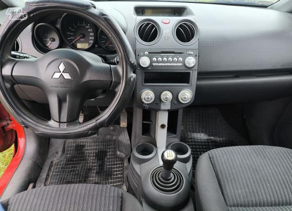Mitsubishi Colt 2008 in Vilnius, with an engine capacity of 1.30 L and mileage of 203 thousand km for 850 €, photo 6 on AUTOMOTO.COM.LV