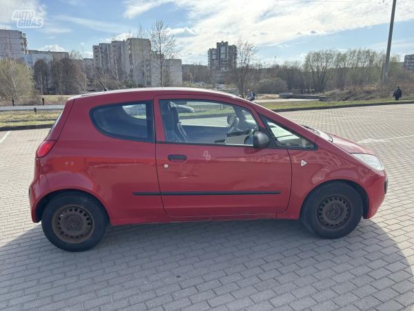 Mitsubishi Colt 2009 in Vilnius, with an engine capacity of 1.10 L and mileage of 172 thousand km for 420 €, photo 5 on AUTOMOTO.COM.LV