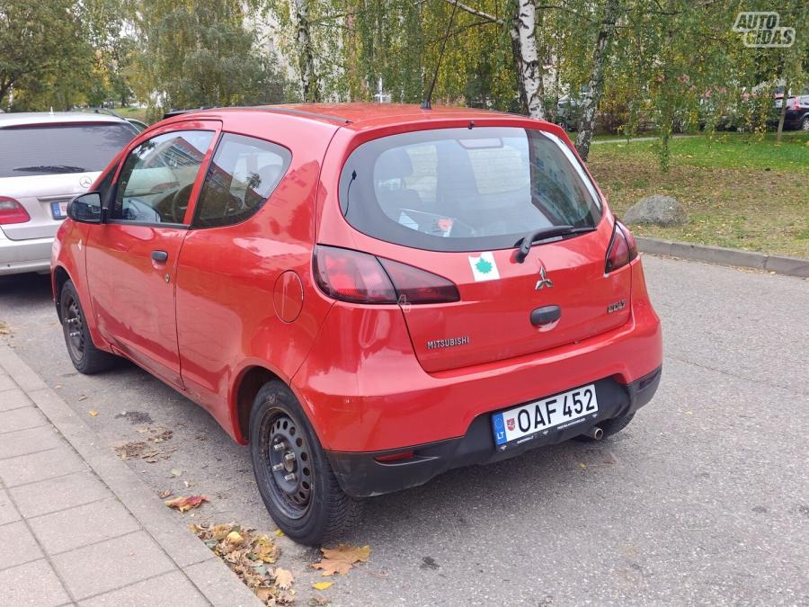 Mitsubishi Colt 2010 Viļņa, ar dzinēja tilpumu 1.10 L un nobraukumu 201 tūkst. km par 1250 €, foto 5 vietnē AUTOMOTO.COM.LV