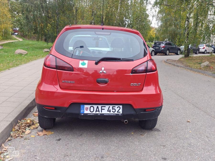Mitsubishi Colt 2010 Viļņa, ar dzinēja tilpumu 1.10 L un nobraukumu 201 tūkst. km par 1250 €, foto 6 vietnē AUTOMOTO.COM.LV