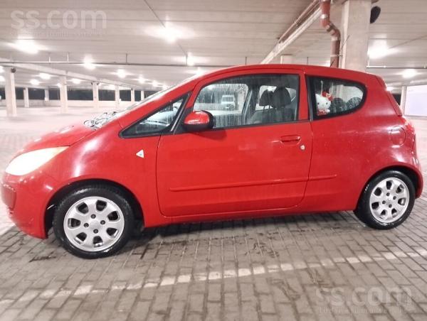 Red Mitsubishi Colt 2006 in Riga, with an engine capacity of 1.30 L and mileage of 215 thousand km for 2400 €, photo 1 on AUTOMOTO.COM.LV