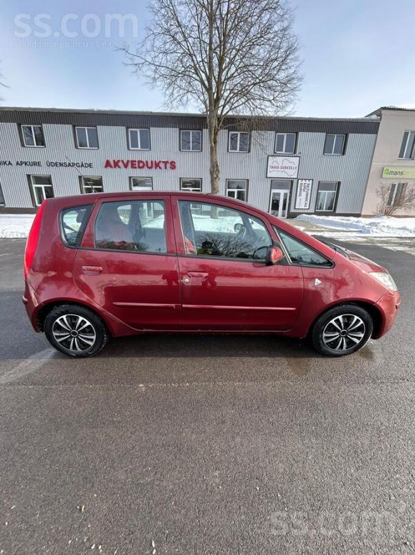 Red Mitsubishi Colt 2005 in Talsi, with an engine capacity of 1.30 L and mileage of 160 thousand km for 1050 €, photo 6 on AUTOMOTO.COM.LV