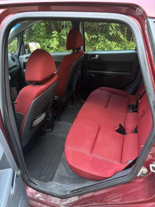 Sarkans Mitsubishi Colt 2005 Anykščiai, ar dzinēja tilpumu 1.33 L un nobraukumu 192 tūkst. km par 500 €, foto 6 vietnē AUTOMOTO.COM.LV
