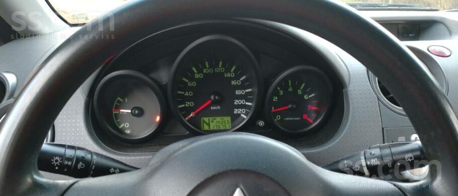 Sarkans Mitsubishi Colt 2005 Rīga, ar dzinēja tilpumu 1.50 L un nobraukumu 176 tūkst. km par 1990 €, foto 6 vietnē AUTOMOTO.COM.LV
