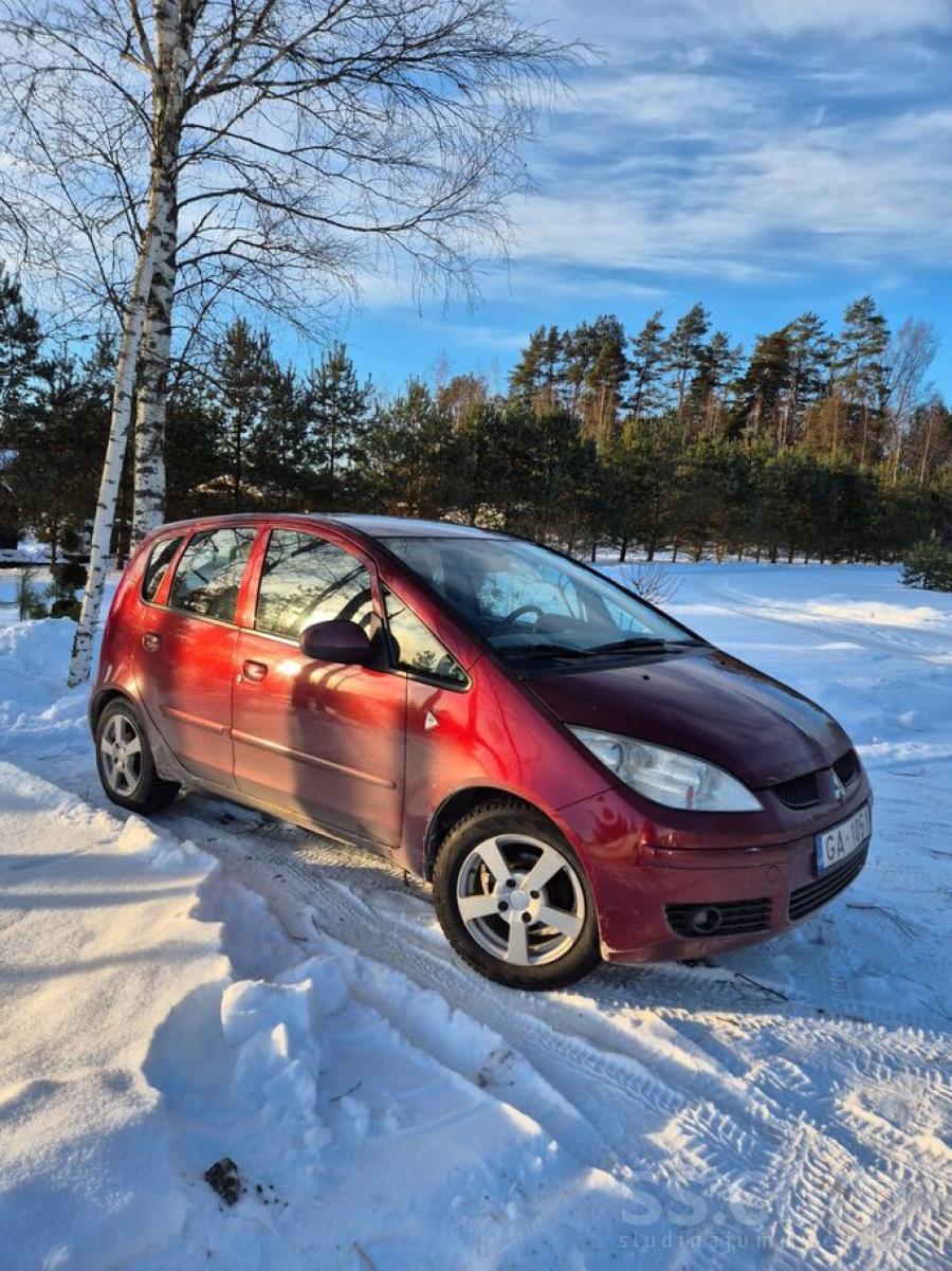Sarkans Mitsubishi Colt 2006 Cēsis, ar dzinēja tilpumu 1.30 L un nobraukumu 320 tūkst. km par 850 €, foto 1 vietnē AUTOMOTO.COM.LV
