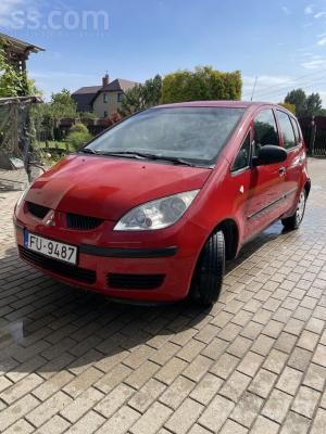 Sarkans Mitsubishi Colt 2006 Rīga, ar dzinēja tilpumu 1.30 L un nobraukumu 238 tūkst. km par 1000 €, foto 3 vietnē AUTOMOTO.COM.LV