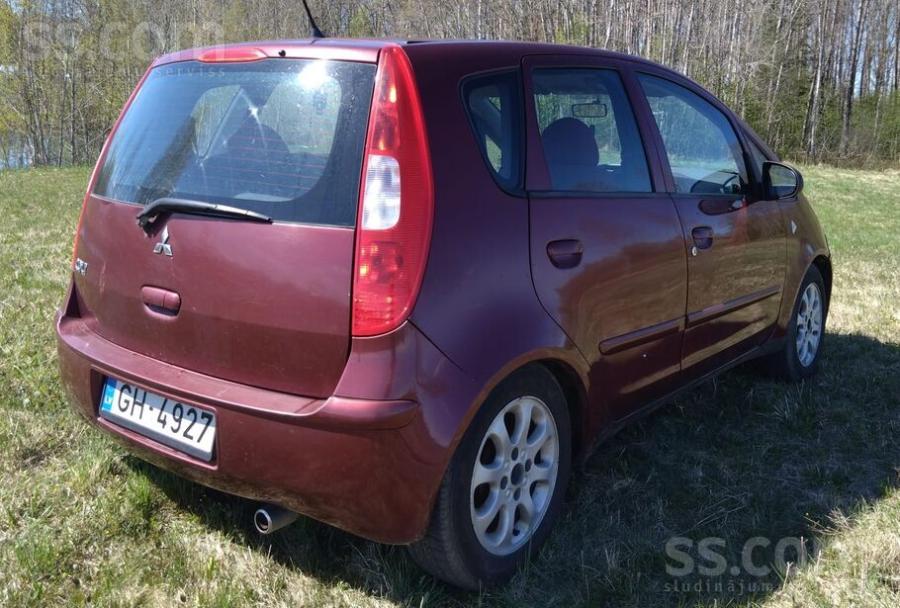 Sarkans Mitsubishi Colt 2007 Rīga, ar dzinēja tilpumu 1.30 L un nobraukumu 173 tūkst. km par 1100 €, foto 5 vietnē AUTOMOTO.COM.LV