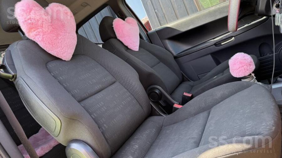 Sarkans Mitsubishi Colt 2007 Rīga, ar dzinēja tilpumu 1.30 L un nobraukumu 294 tūkst. km par 1999 €, foto 16 vietnē AUTOMOTO.COM.LV