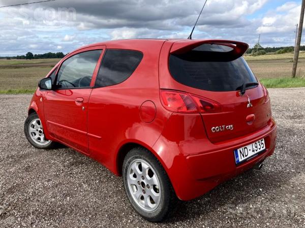Red Mitsubishi Colt 2007 in Talsi, with an engine capacity of 1.50 L and mileage of 260 thousand km for 1750 €, photo 5 on AUTOMOTO.COM.LV