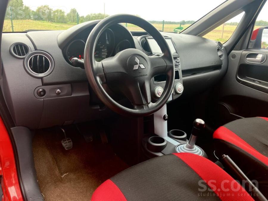Sarkans Mitsubishi Colt 2007 Talsi, ar dzinēja tilpumu 1.50 L un nobraukumu 260 tūkst. km par 1750 €, foto 12 vietnē AUTOMOTO.COM.LV