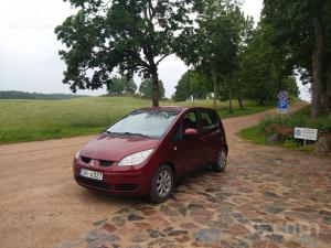 Red Mitsubishi Colt 2007 in Riga, with an engine capacity of 1.30 L and mileage of 179 thousand km for 850 €, photo 3 on AUTOMOTO.COM.LV