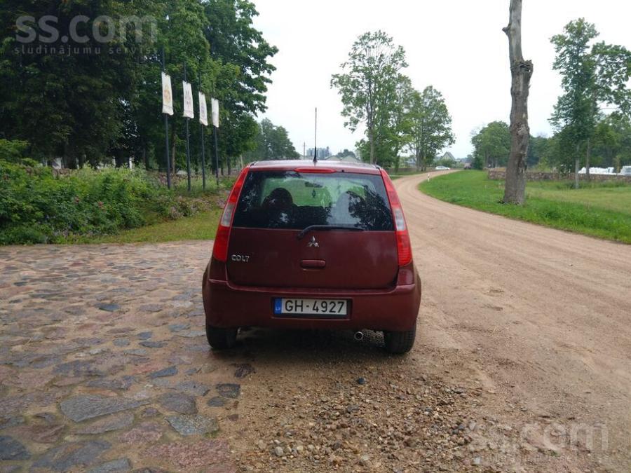 Red Mitsubishi Colt 2007 in Riga, with an engine capacity of 1.30 L and mileage of 179 thousand km for 850 €, photo 7 on AUTOMOTO.COM.LV