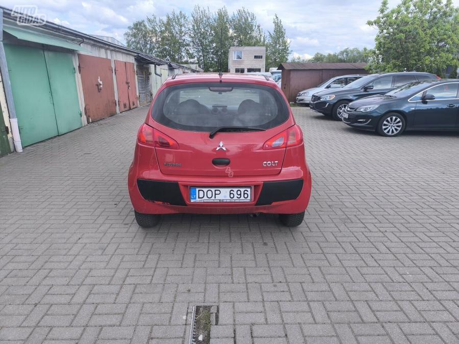 Sarkans Mitsubishi Colt 2008 Kauņa, ar dzinēja tilpumu 1.10 L un nobraukumu 159 tūkst. km par 650 €, foto 8 vietnē AUTOMOTO.COM.LV