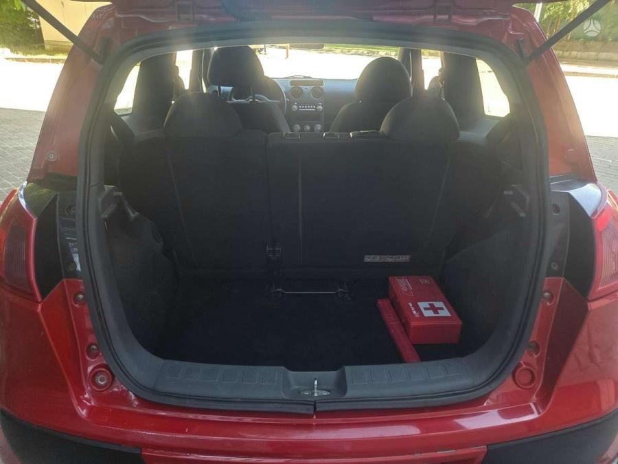 Red Mitsubishi Colt 2008 in Vilnius, with an engine capacity of 1.12 L and mileage of 125 thousand km for 1300 €, photo 13 on AUTOMOTO.COM.LV