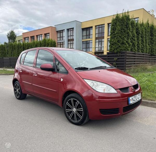 Sarkans Mitsubishi Colt 2008 Viļņa, ar dzinēja tilpumu 1.33 L un nobraukumu 175 tūkst. km par 2350 €, foto 2 vietnē AUTOMOTO.COM.LV
