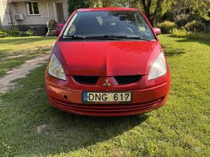 Red Mitsubishi Colt 2008 in Alytus, with an engine capacity of 1.33 L and mileage of 167 thousand km for 1100 €, photo 10 on AUTOMOTO.COM.LV