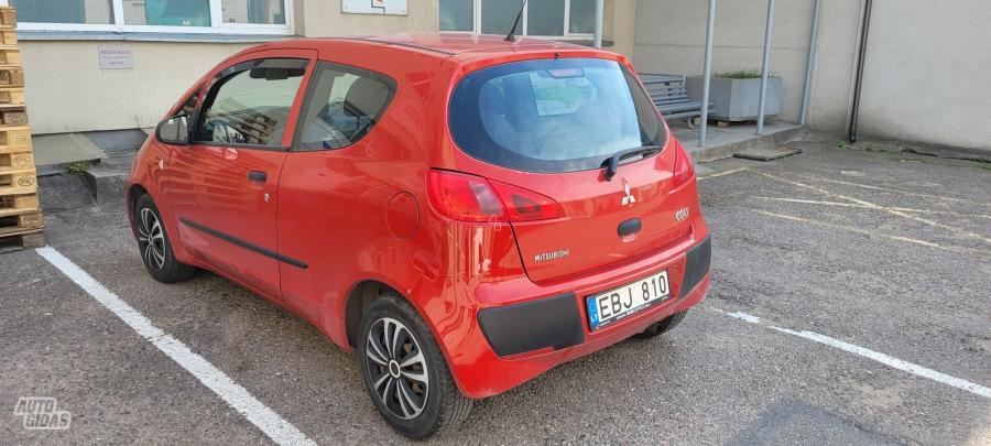 Sarkans Mitsubishi Colt 2008 Viļņa, ar dzinēja tilpumu 1.10 L un nobraukumu 110 tūkst. km par 1400 €, foto 5 vietnē AUTOMOTO.COM.LV