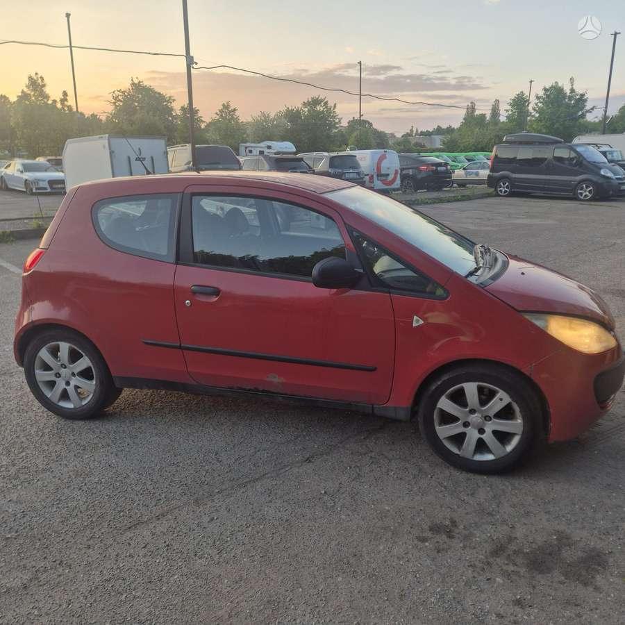 Sarkans Mitsubishi Colt 2009 Klaipėda, ar dzinēja tilpumu 1.12 L un nobraukumu 186 tūkst. km par 500 €, foto 5 vietnē AUTOMOTO.COM.LV