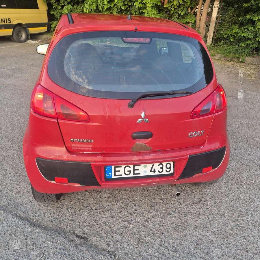 Sarkans Mitsubishi Colt 2009 Klaipėda, ar dzinēja tilpumu 1.12 L un nobraukumu 186 tūkst. km par 500 €, foto 7 vietnē AUTOMOTO.COM.LV