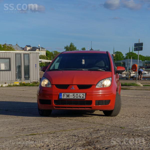 Sarkans Mitsubishi Colt 2025 Rīga, ar dzinēja tilpumu 1.30 L un nobraukumu 141 tūkst. km par 700 €, foto 4 vietnē AUTOMOTO.COM.LV